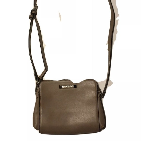 Steve Madden | Bags | Steve Madden Blannis Crossbody Bag Taupe Purse ...